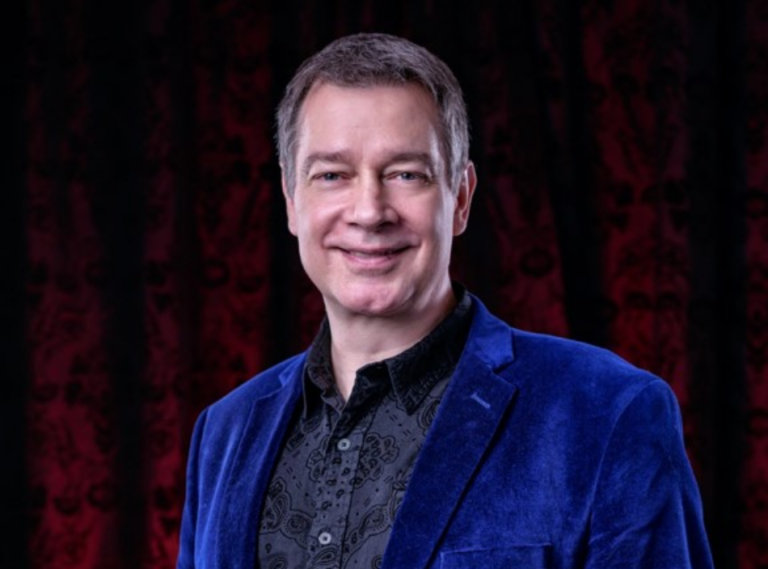 Comedy Hypnotist Larry Volz | Book a Hypnotist Show | Neon Entertainment