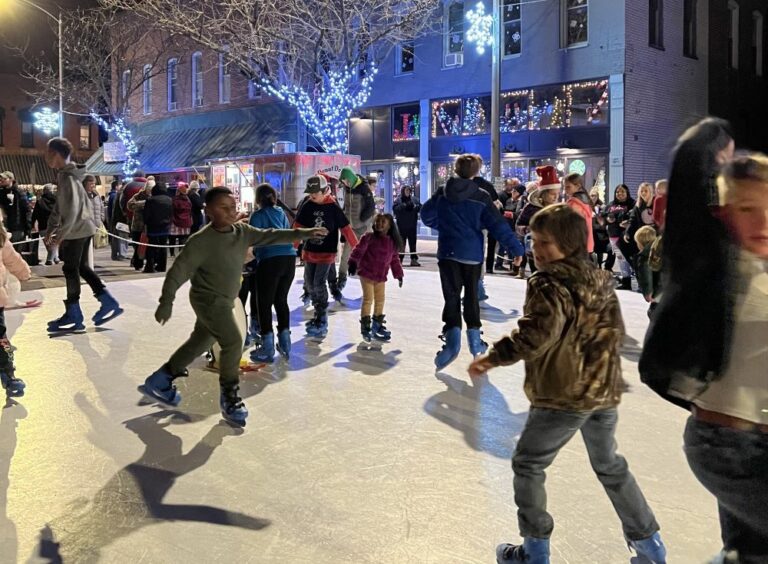 Rent Synthetic Ice Rink | Neon Entertainment | Artificial Ice Rink