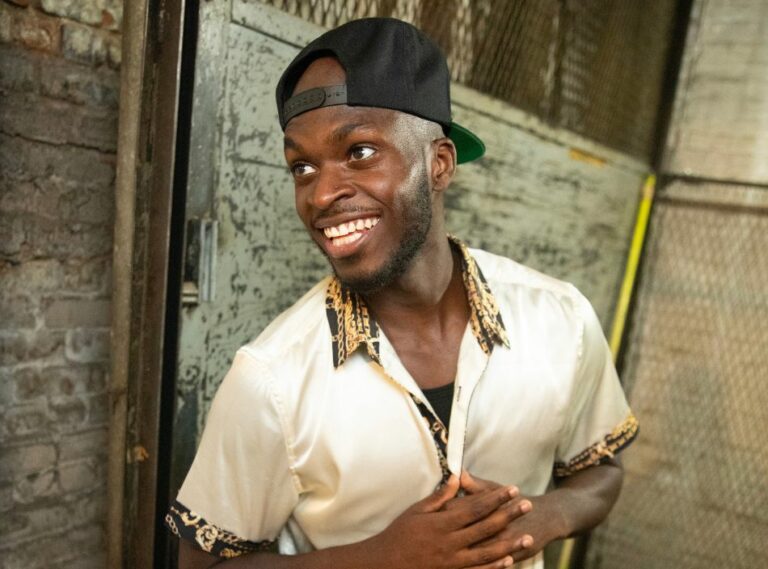 Comedian Alex Babbitt | Neon Entertainment